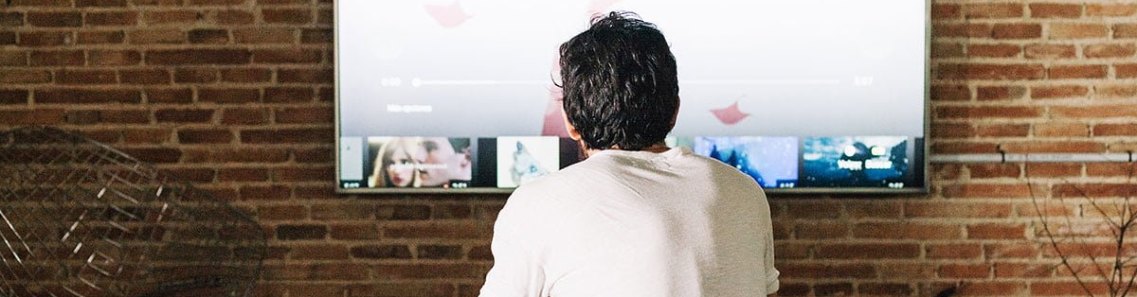 La importancia de una buena traducción audiovisual - Traducciones